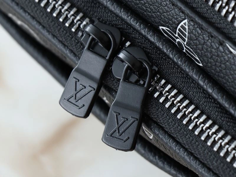 High accuracy Louis Vuitton Satchel Bags