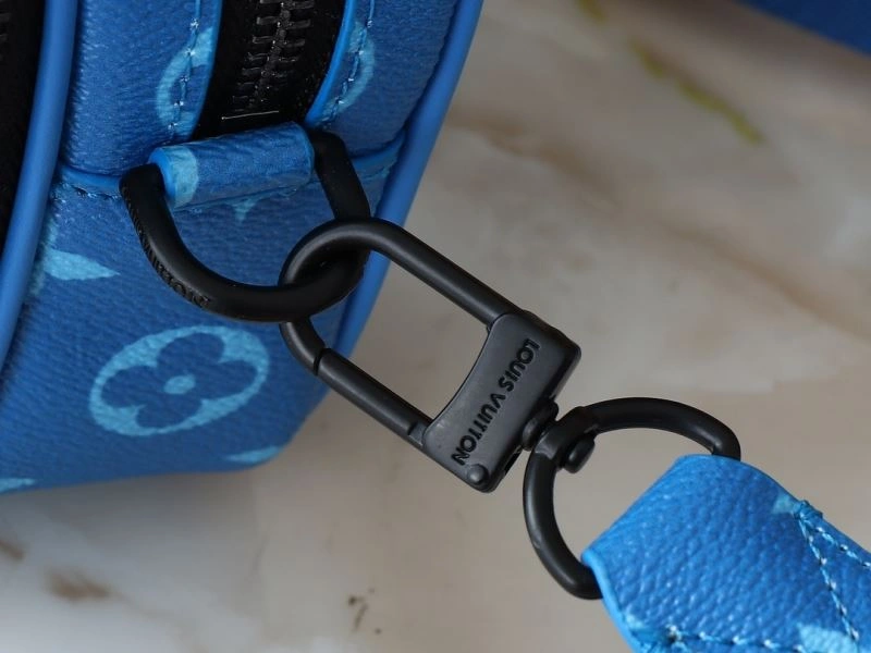 Precise copy Louis Vuitton Satchel Bags