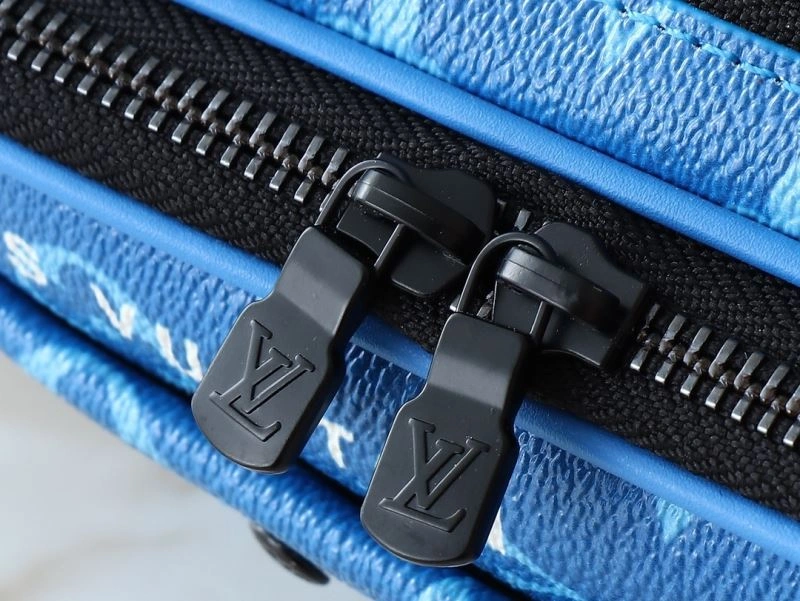 Precise copy Louis Vuitton Satchel Bags