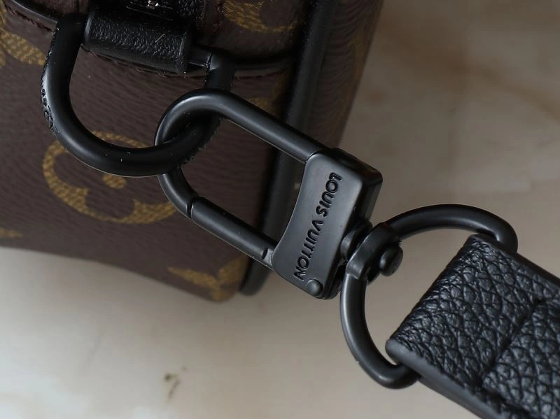 Top mirror Louis Vuitton Satchel Bags