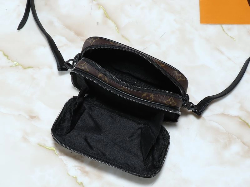 Top mirror Louis Vuitton Satchel Bags