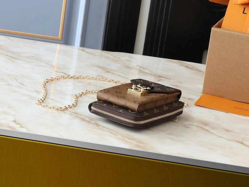 High accuracy Louis Vuitton Satchel Bags