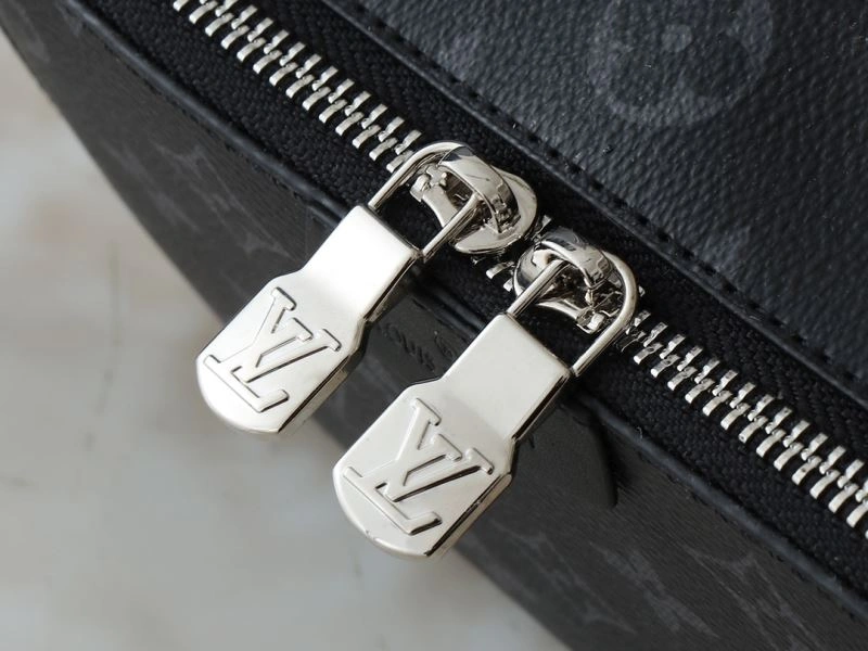 Brand-authenticated Louis Vuitton Satchel Bags