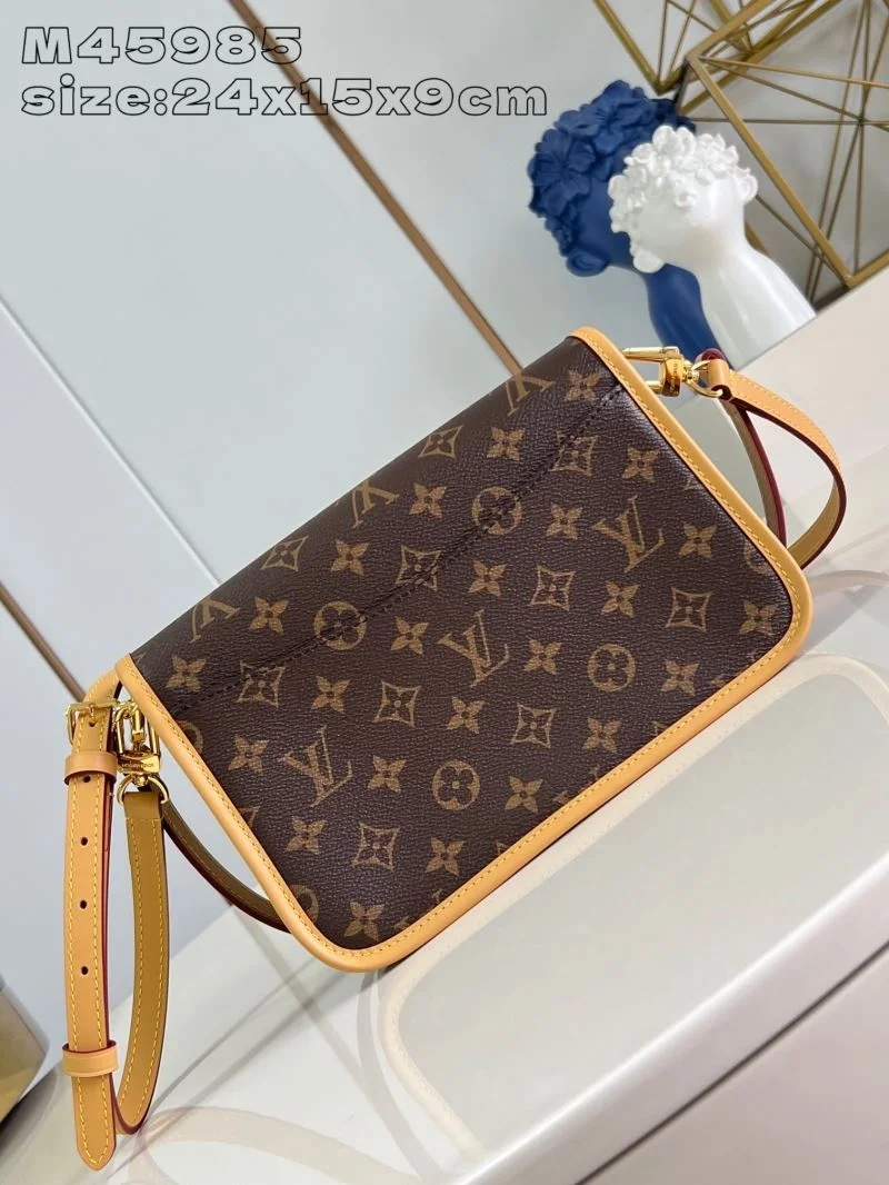 Precise copy Louis Vuitton Satchel Bags