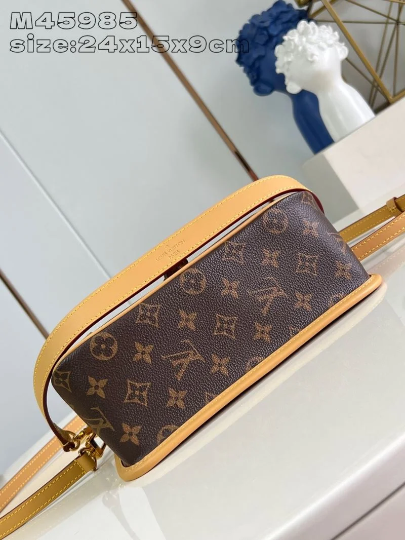 Precise copy Louis Vuitton Satchel Bags