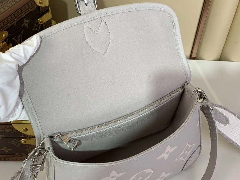Precise copy Louis Vuitton Satchel Bags