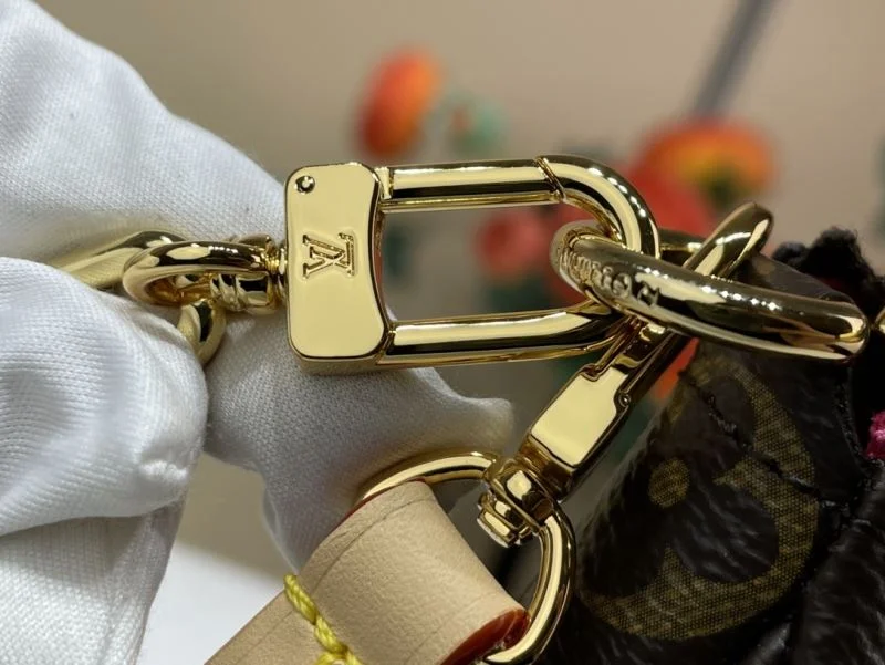 Top mirror Louis Vuitton Satchel Bags