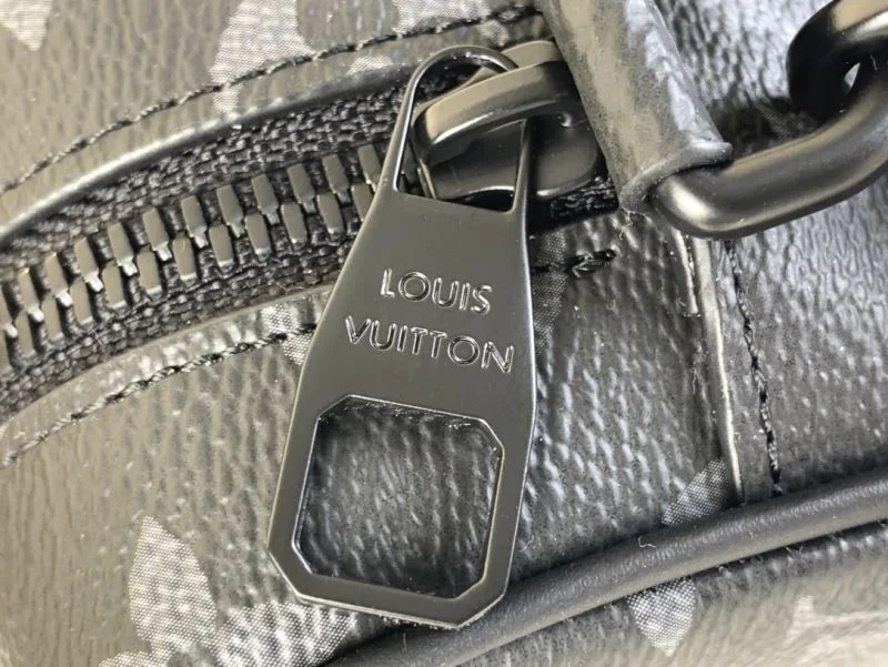 Exact replica Louis Vuitton Satchel Bags