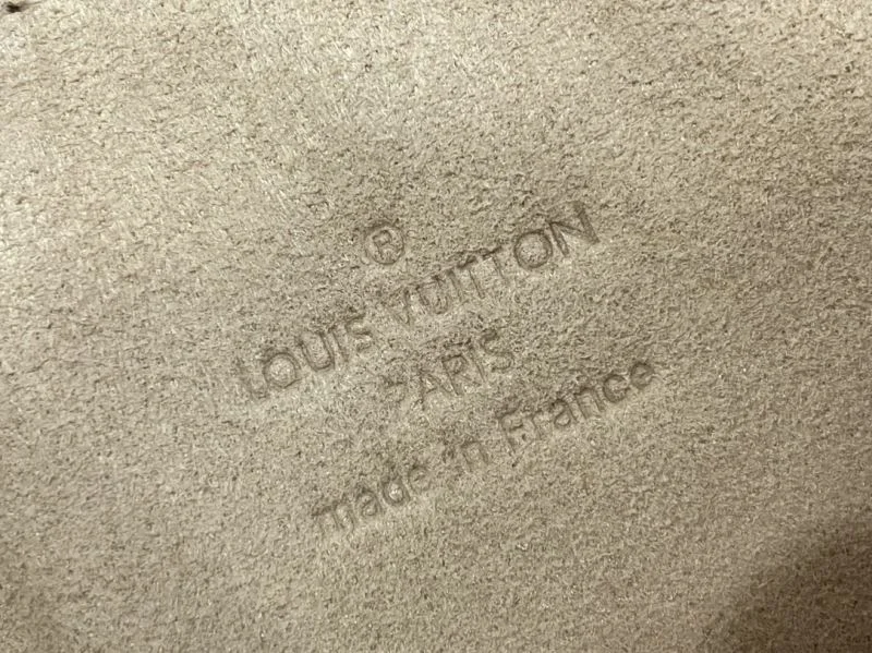 Indistinguishable Louis Vuitton Satchel Bags