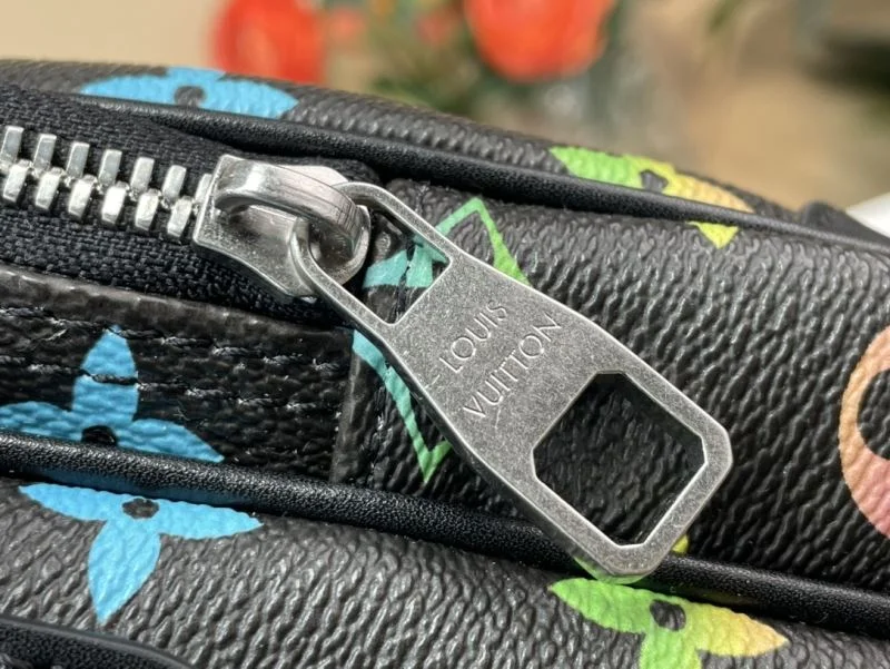Low-cost Louis Vuitton Satchel Bags