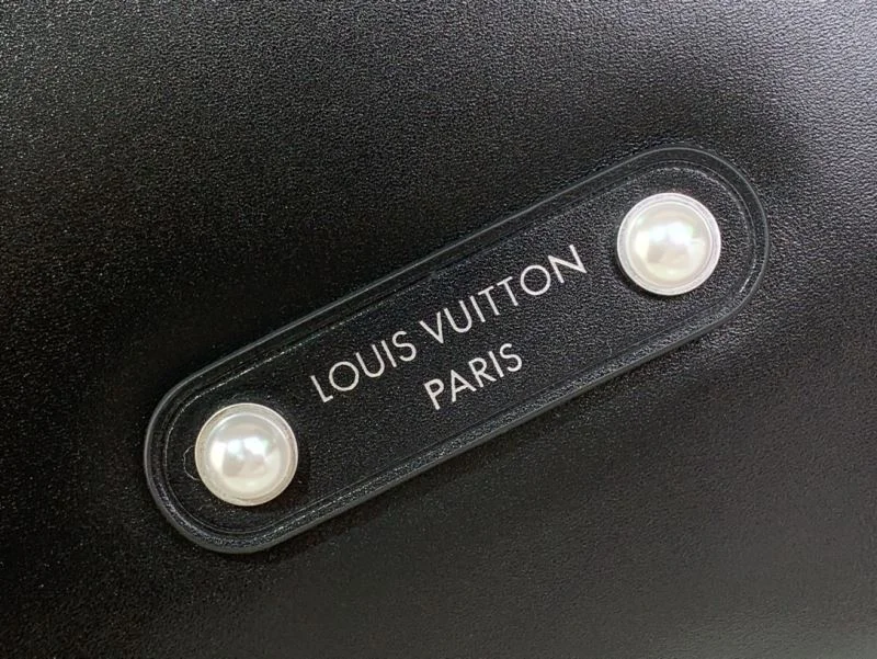 Exact replica Louis Vuitton Satchel Bags