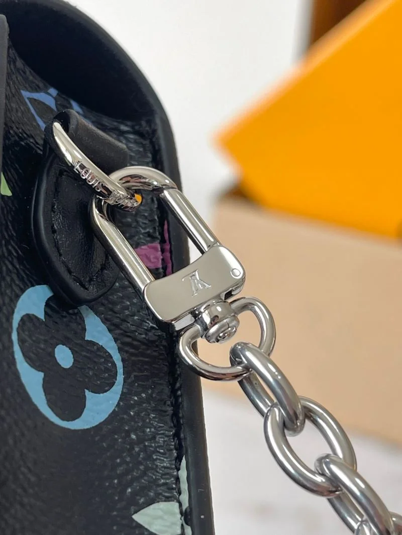 Indistinguishable Louis Vuitton Satchel Bags
