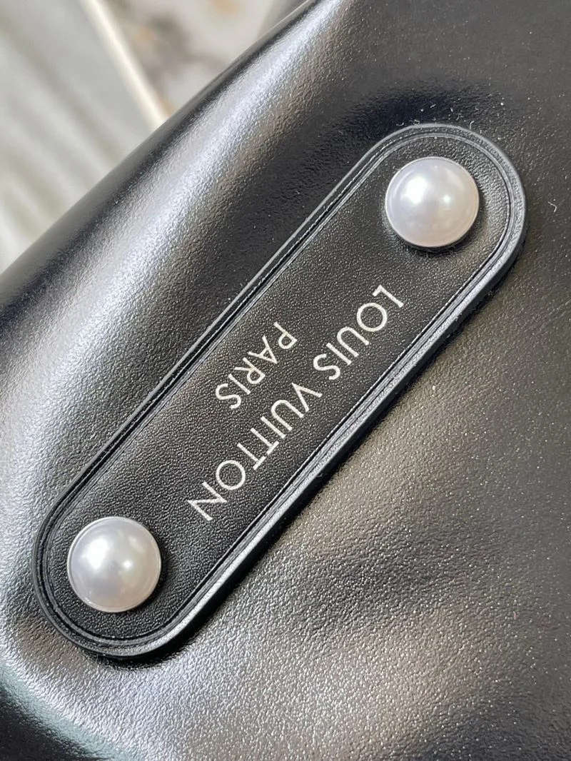 Budget-friendly Louis Vuitton Satchel Bags