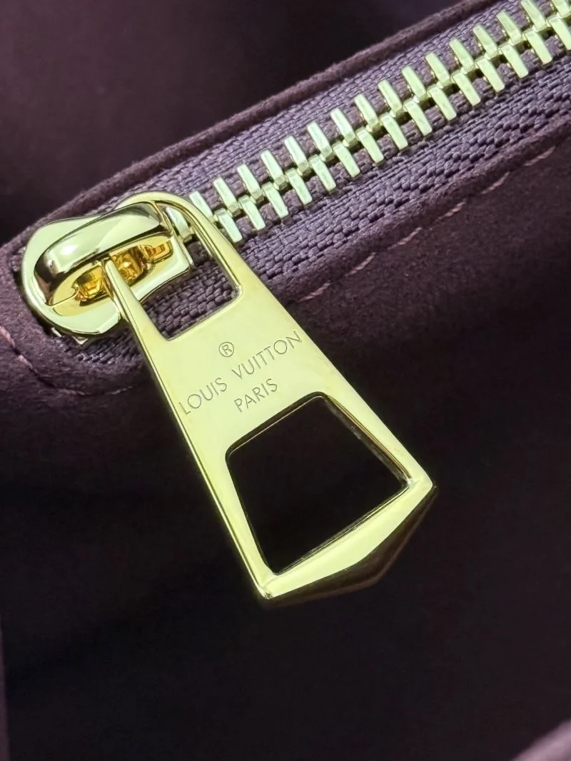 High accuracy Louis Vuitton Satchel Bags