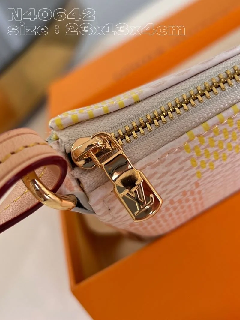 Perfect replica Louis Vuitton Satchel Bags