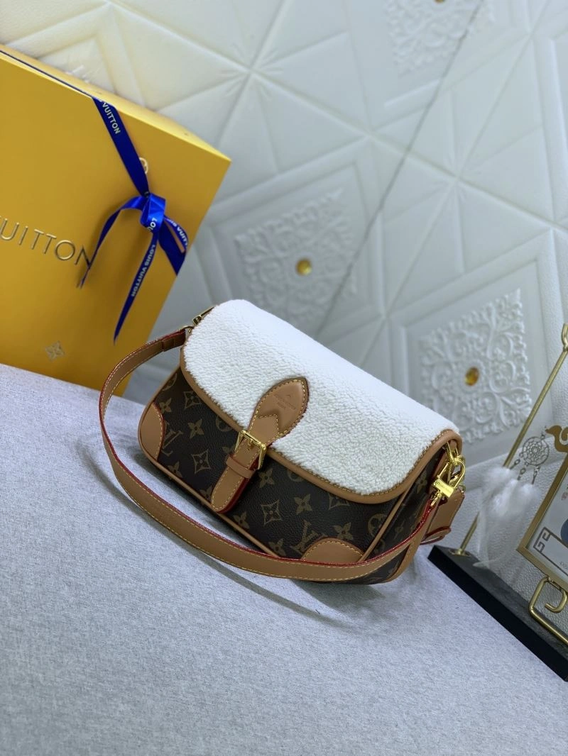 Precise copy Louis Vuitton Satchel Bags