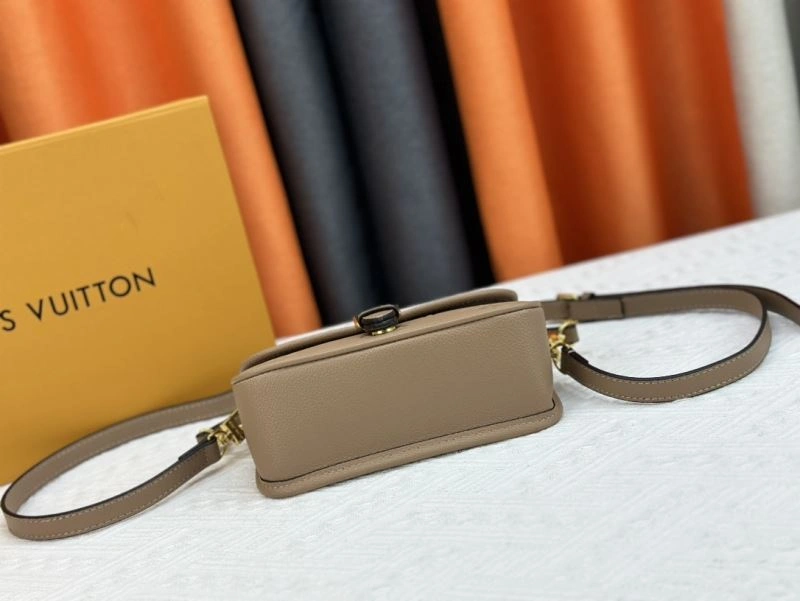 Exact replica Louis Vuitton Satchel Bags