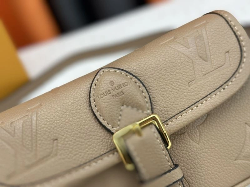 Exact replica Louis Vuitton Satchel Bags