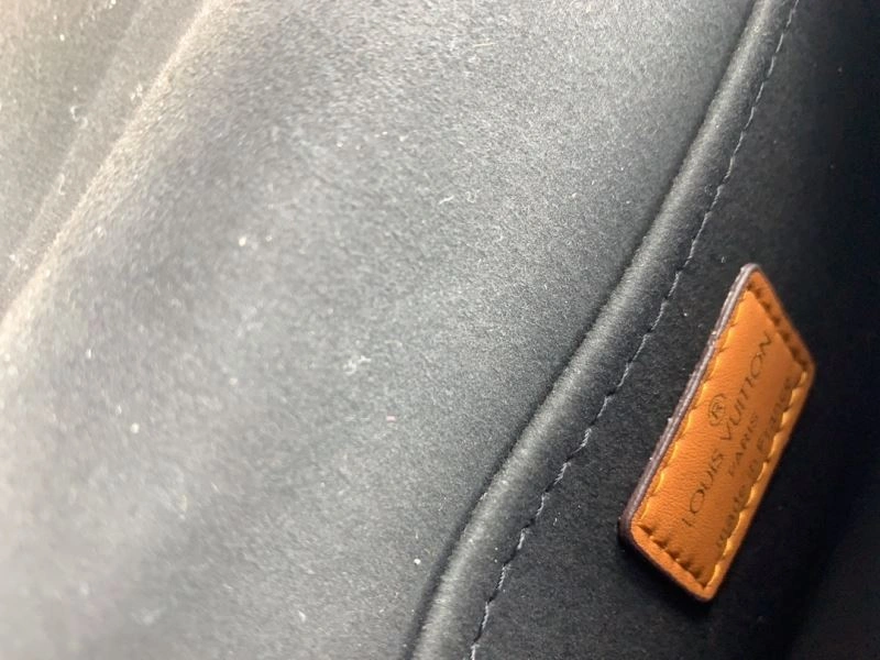 Perfect replica Louis Vuitton Satchel Bags