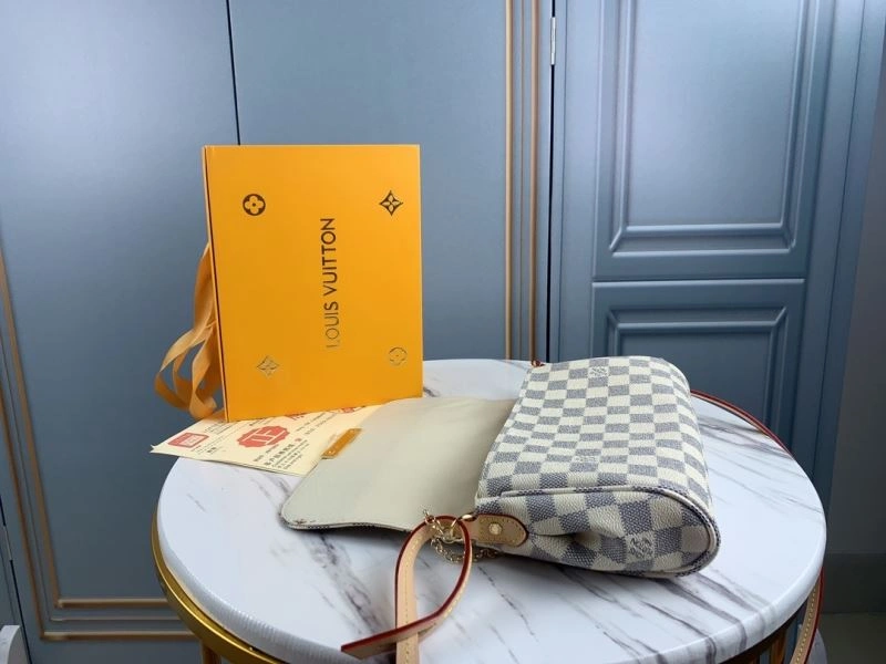 Exact replica Louis Vuitton Satchel Bags