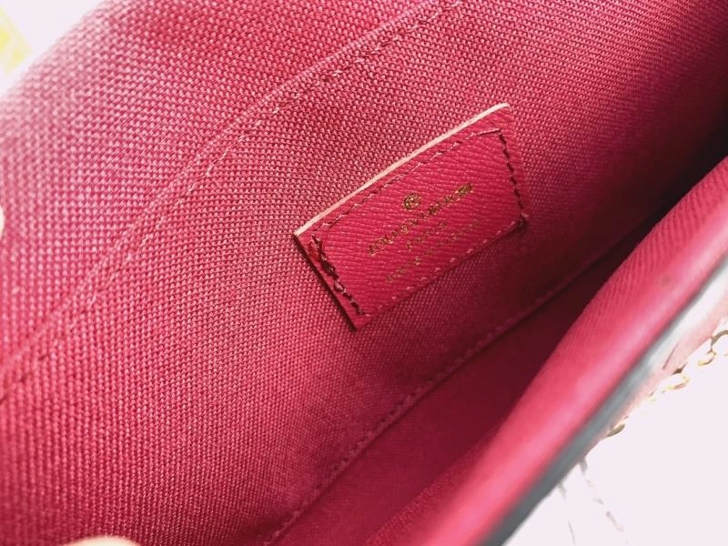 Top mirror Louis Vuitton Satchel Bags