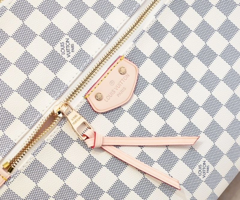 Bargain Louis Vuitton Satchel Bags