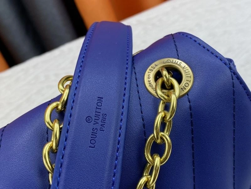 Accurate model Louis Vuitton Satchel Bags