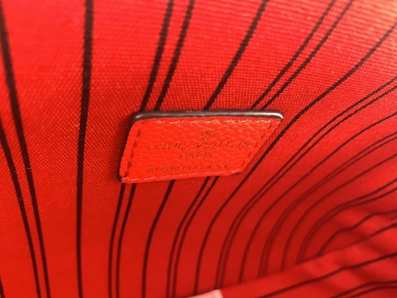 Exact replica Louis Vuitton Satchel Bags