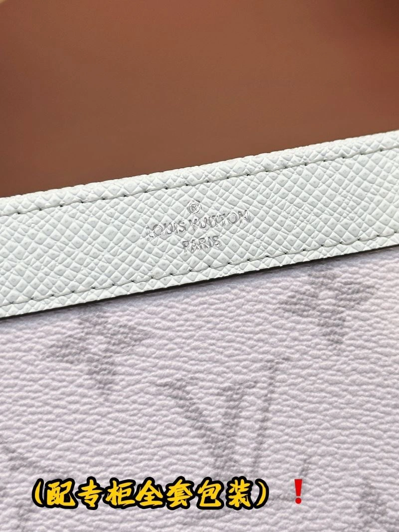 Precise copy Louis Vuitton Satchel Bags
