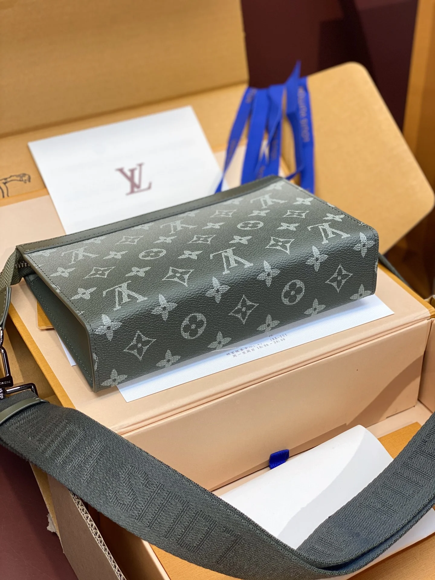 Low-cost Louis Vuitton Satchel Bags