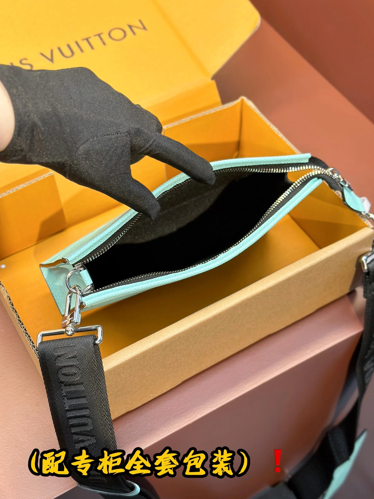 Brand-authenticated Louis Vuitton Satchel Bags