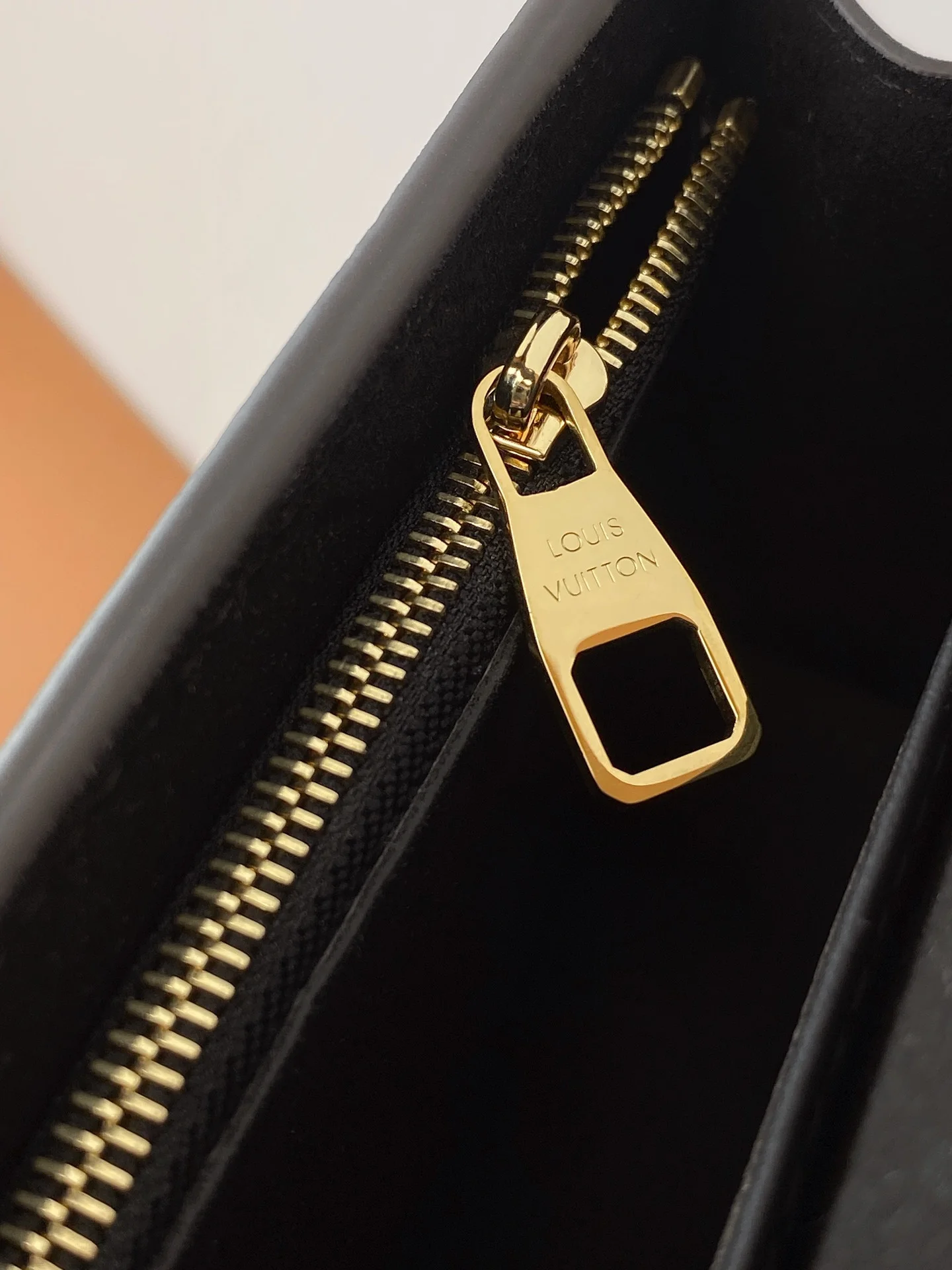 Top match Louis Vuitton Satchel Bags