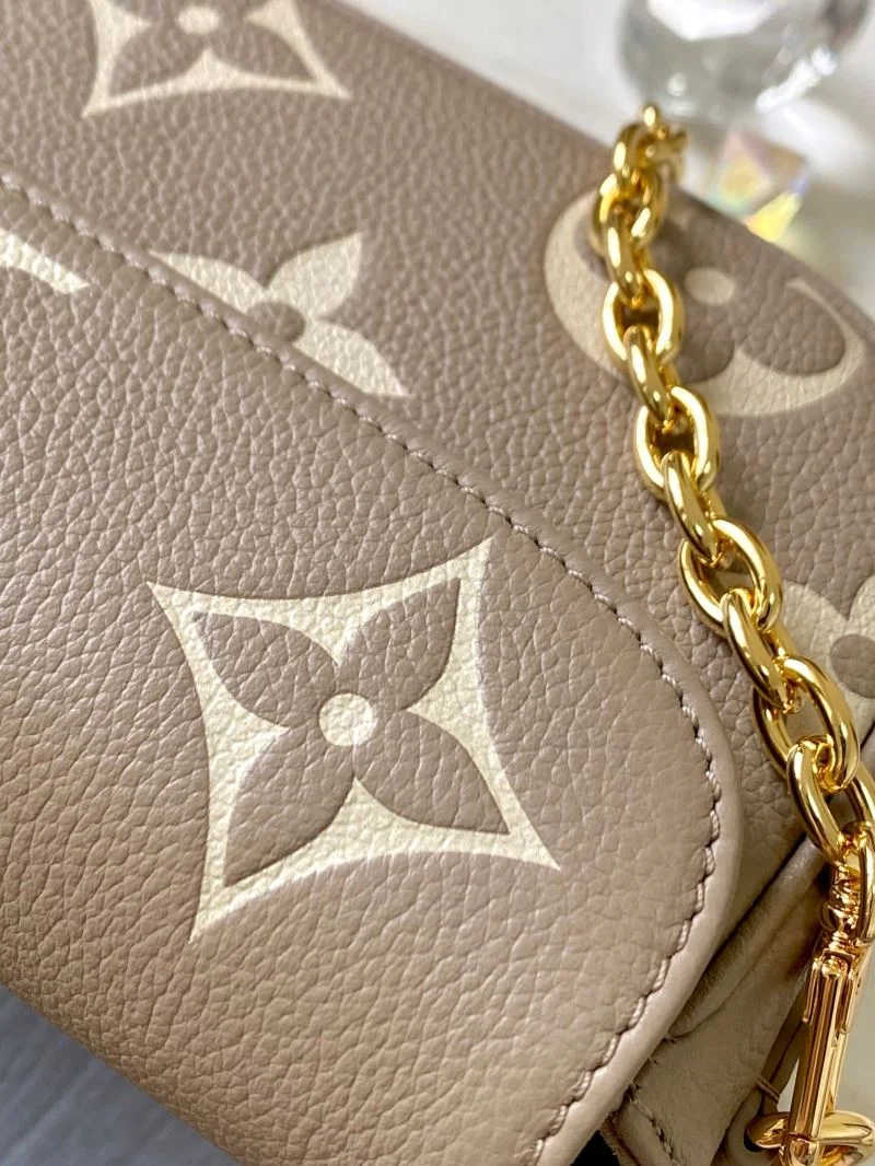 Exact replica Louis Vuitton Satchel Bags