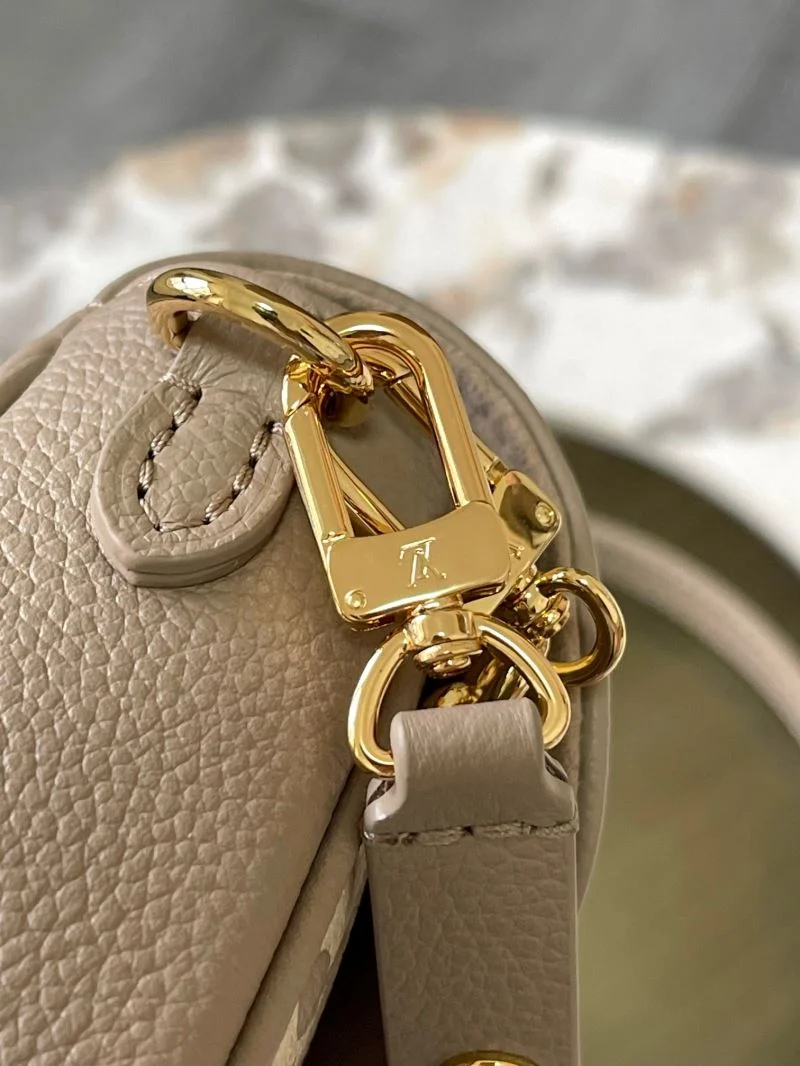 Exact replica Louis Vuitton Satchel Bags