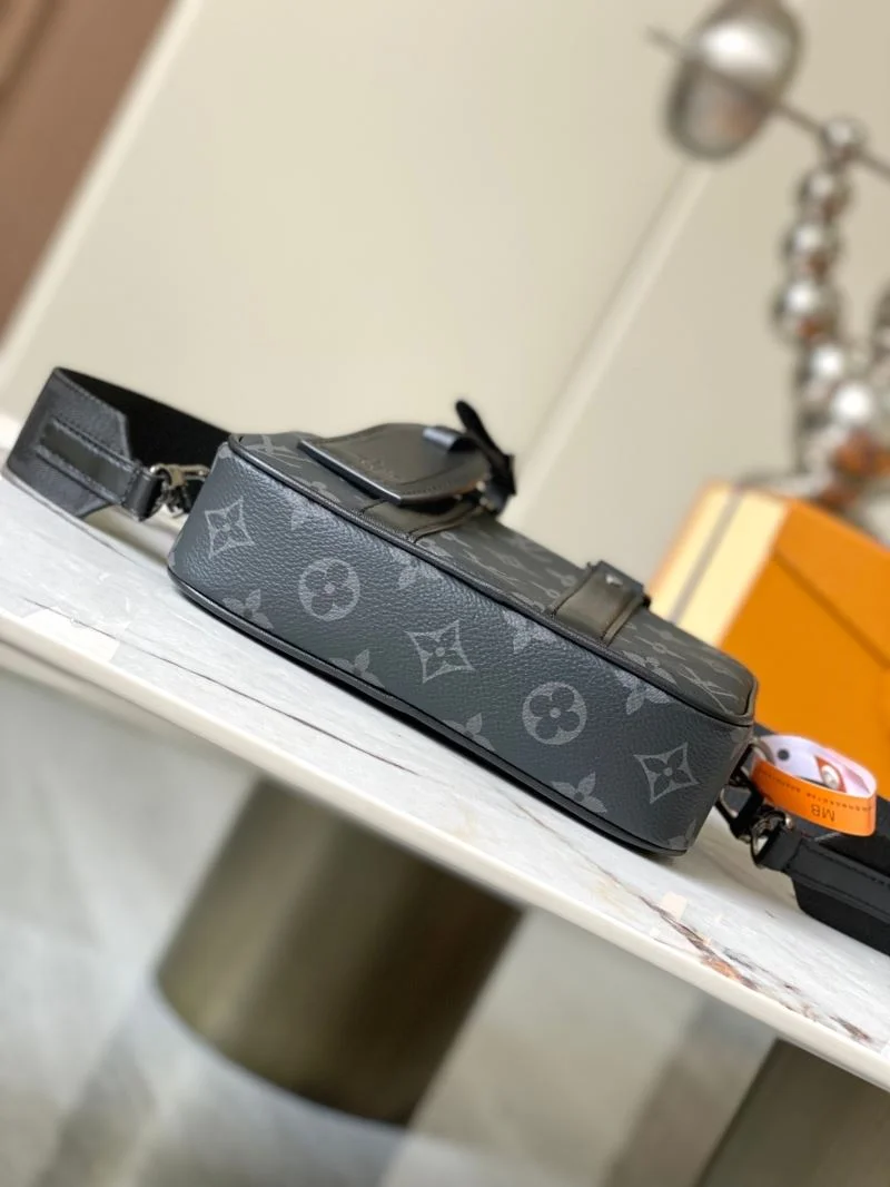Accurate model Louis Vuitton Satchel Bags