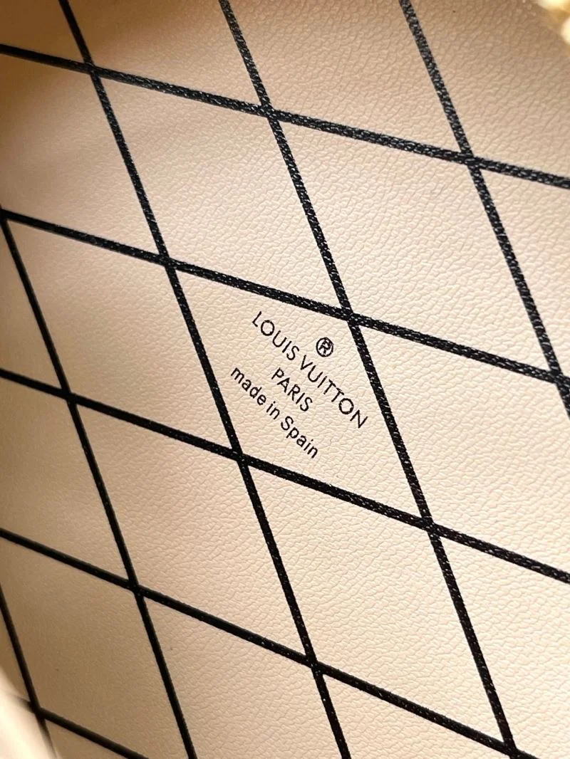 Value-priced Louis Vuitton Satchel Bags