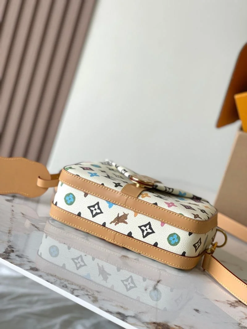 Accurate model Louis Vuitton Satchel Bags