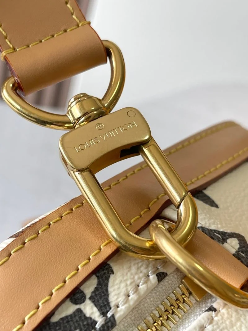 Accurate model Louis Vuitton Satchel Bags