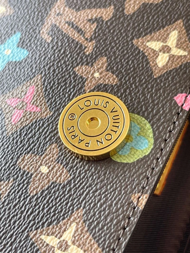 Precise copy Louis Vuitton Satchel Bags