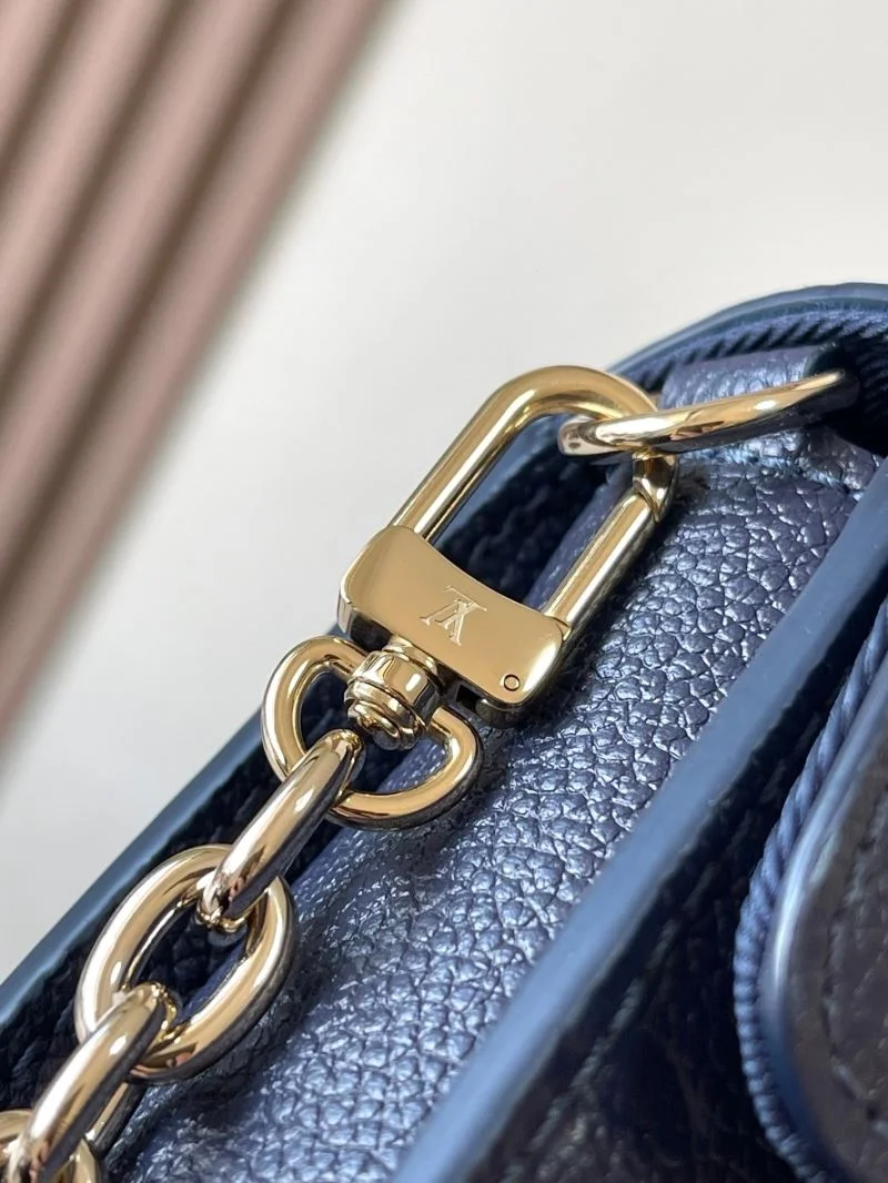 Accurate model Louis Vuitton Satchel Bags