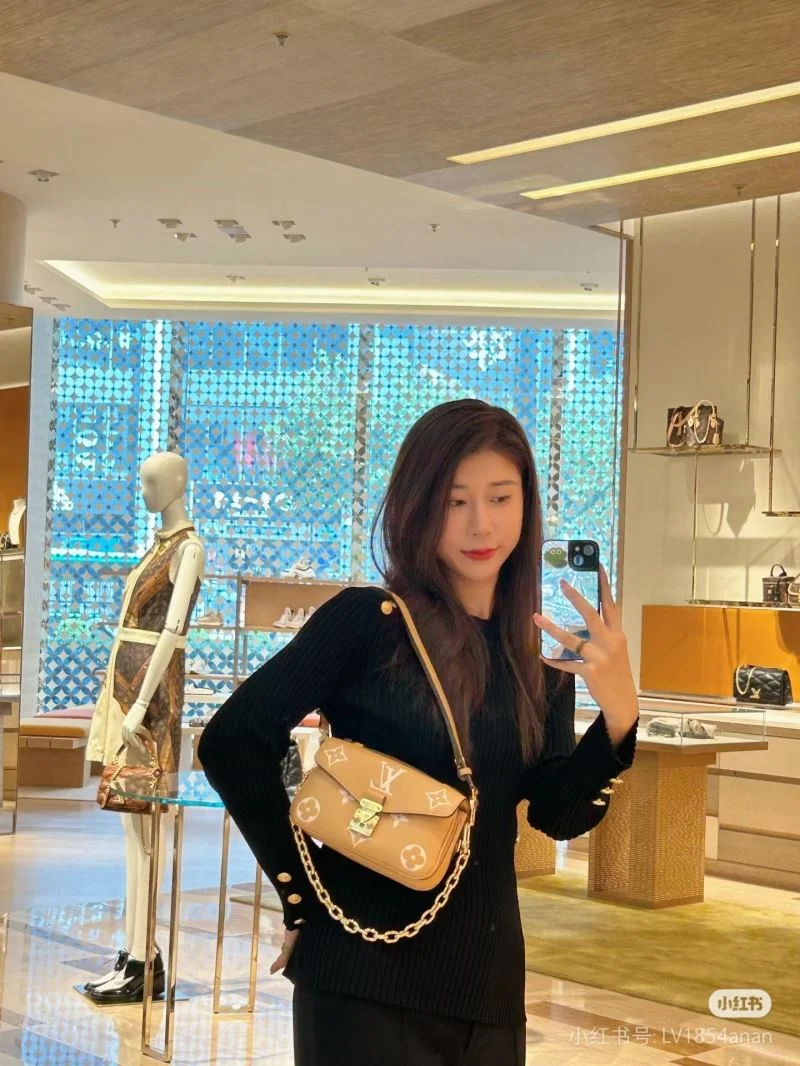 Brand-authenticated Louis Vuitton Satchel Bags