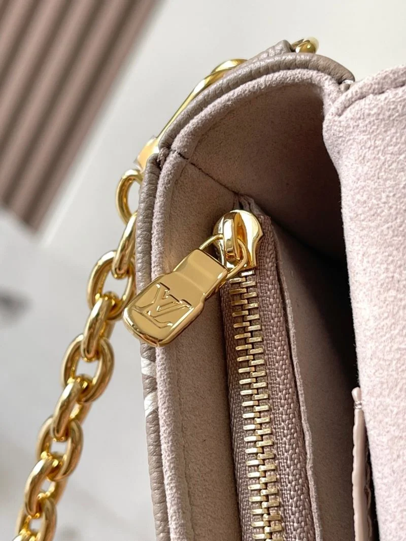 Perfect replica Louis Vuitton Satchel Bags