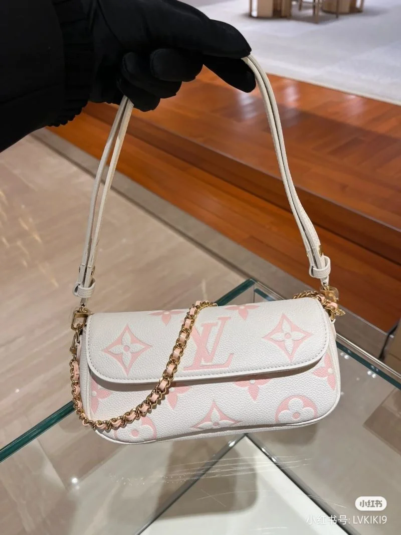 High fidelity Louis Vuitton Satchel Bags