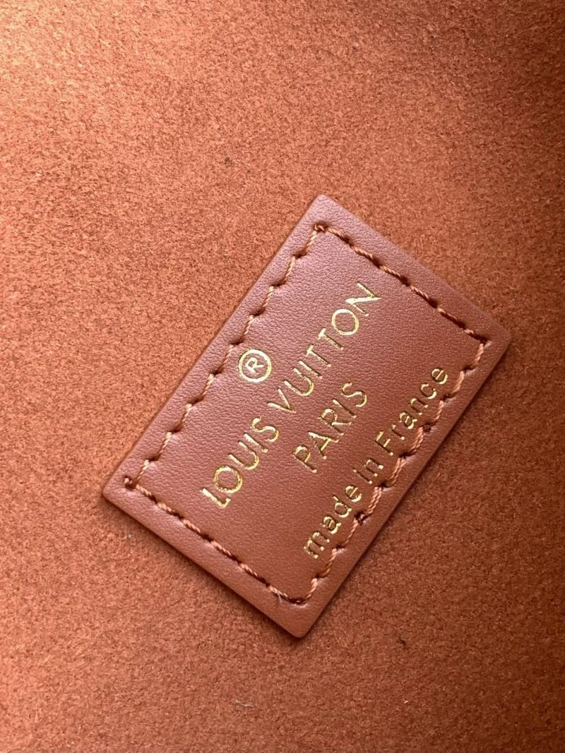 Accurate model Louis Vuitton Satchel Bags