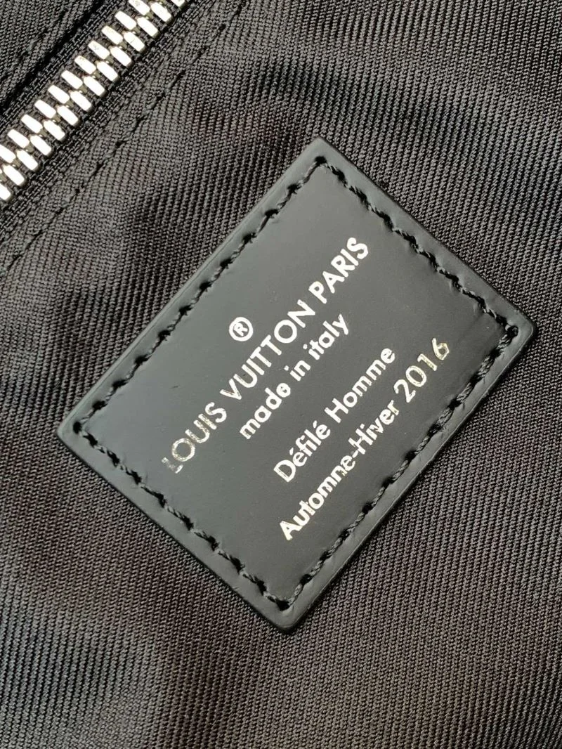 Precise copy Louis Vuitton Satchel Bags