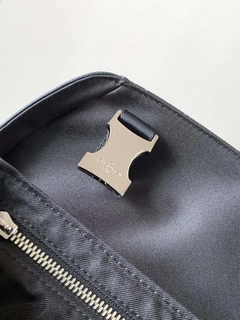 Precise copy Louis Vuitton Satchel Bags