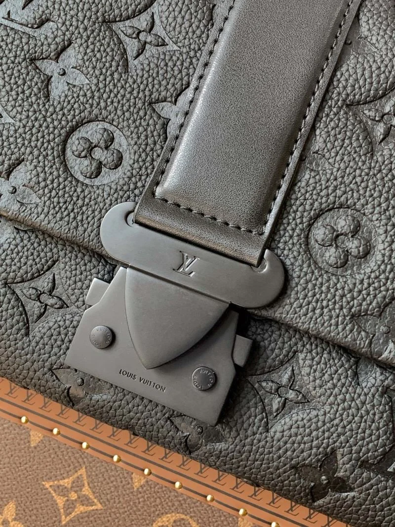Accurate model Louis Vuitton Satchel Bags