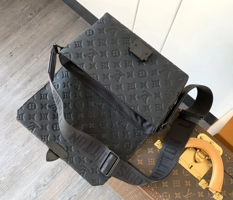 Accurate model Louis Vuitton Satchel Bags