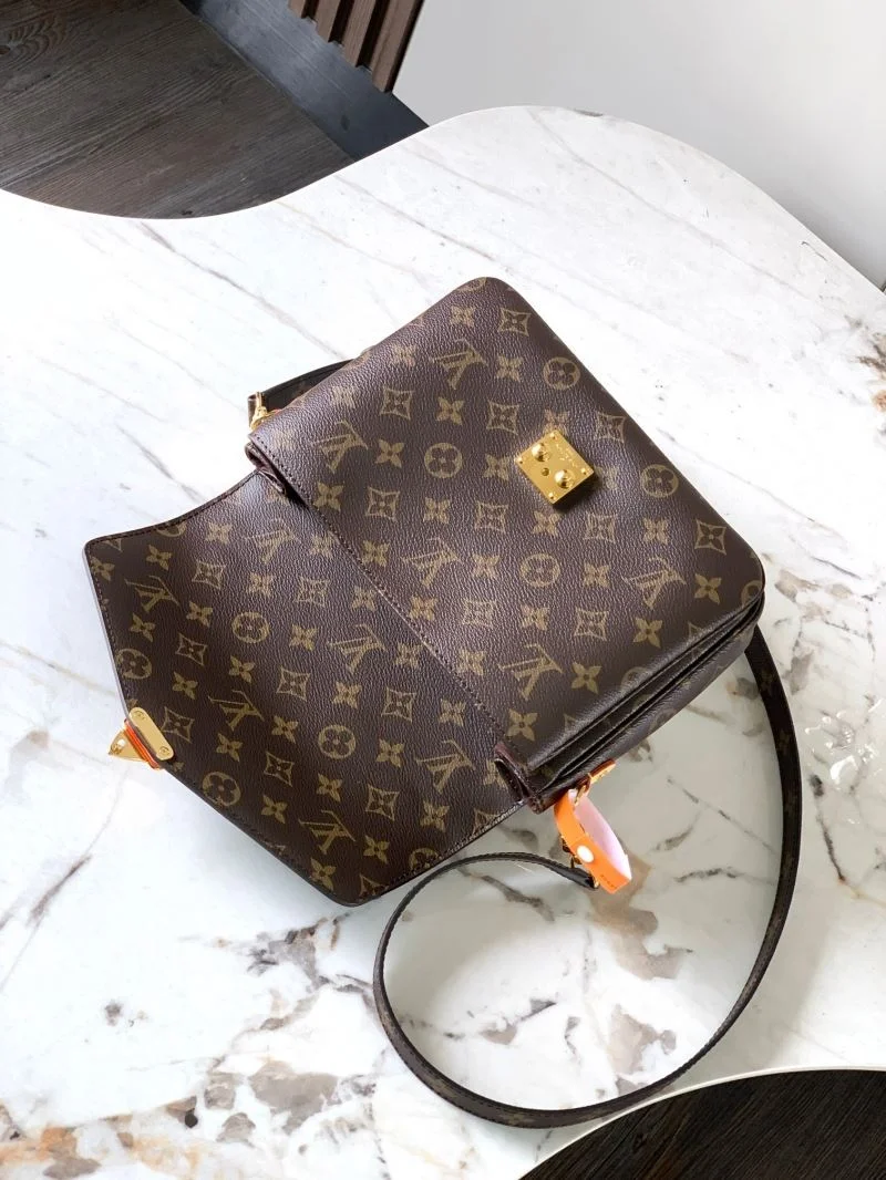 Precise copy Louis Vuitton Satchel Bags