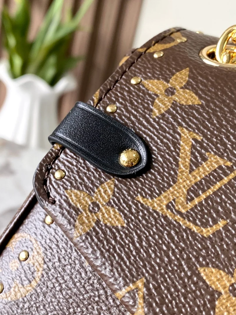 Top mirror Louis Vuitton Satchel Bags